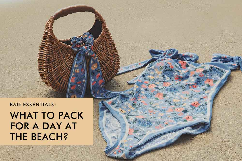 Bag Essentials: What to Pack for a Day at the Beach | Visual Mood